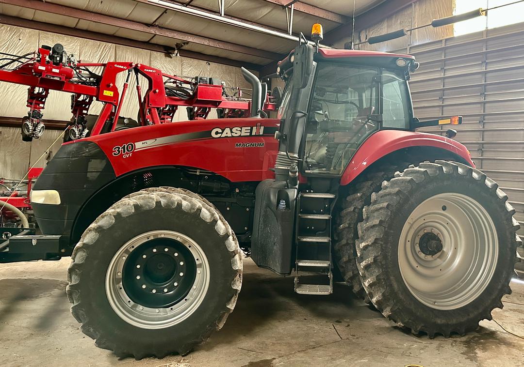 2016 Case IH Magnum 310 CVT Equipment Details | Tractor Tuesday