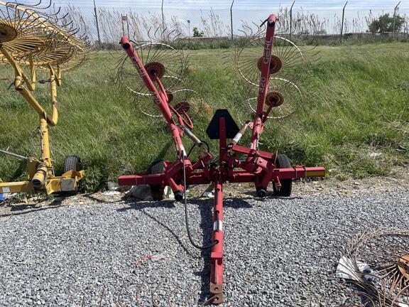 2008 Gehl 420 Equipment Details | Tractor Tuesday